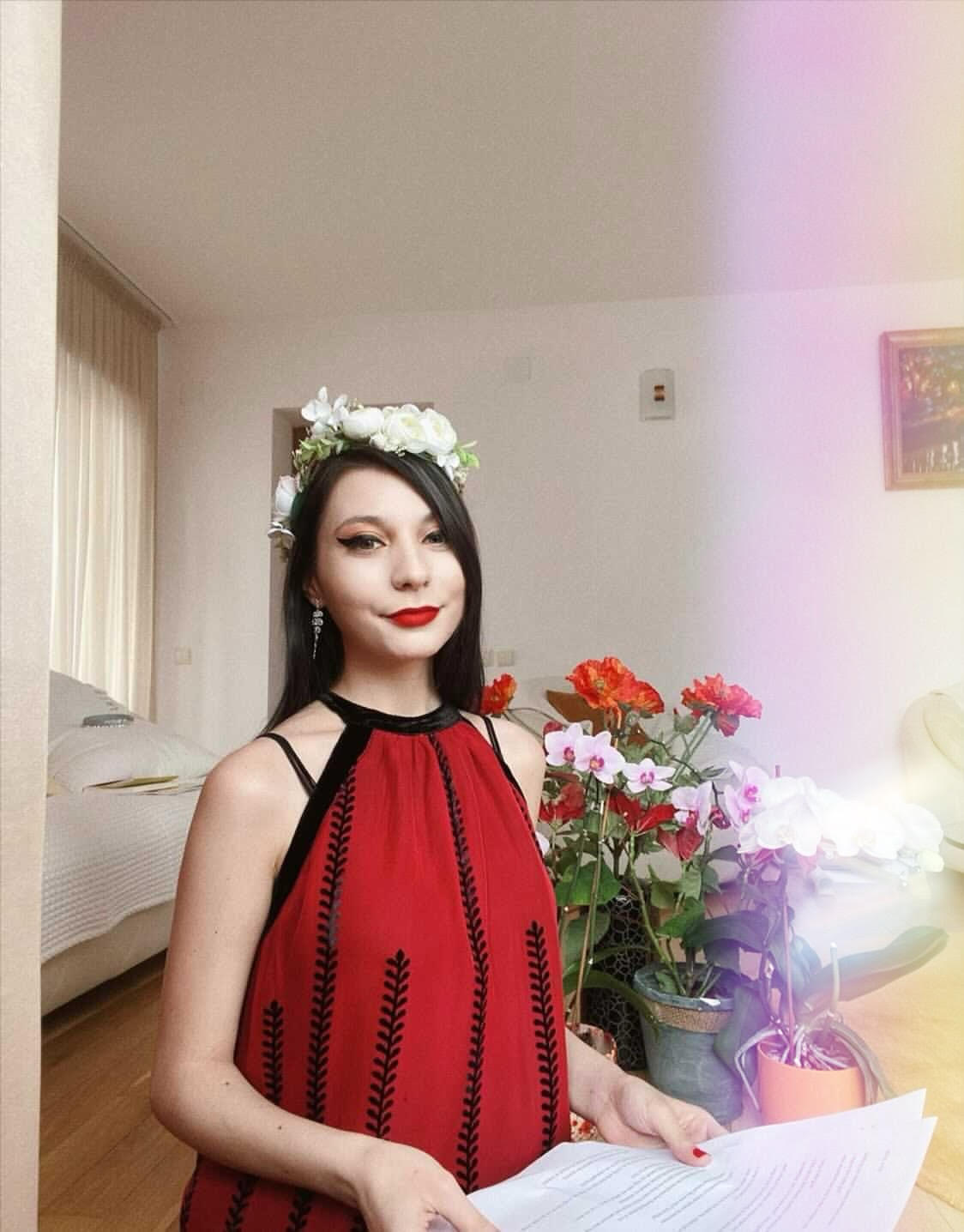 spring song – amaryllis